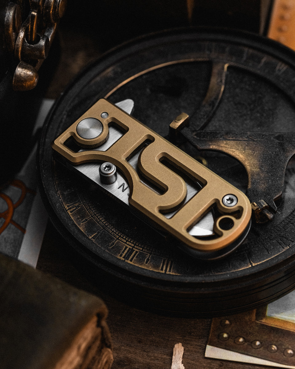 WESN x Chris Ramsay — The 1ST Puzzle Box & Microblade – WESN EU